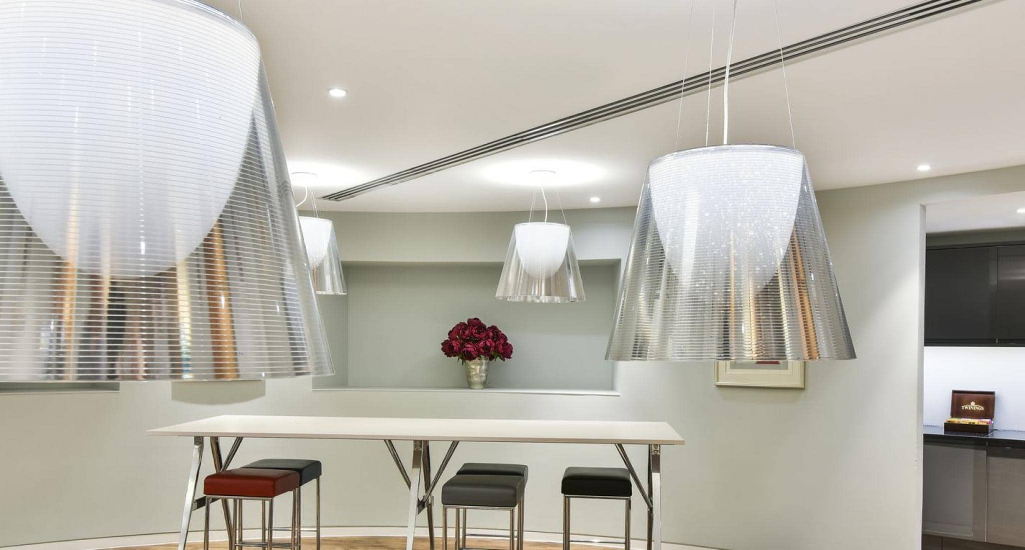 No.1 Cornhill, City of London EC3 - Prestige Offices | Luxury Office ...