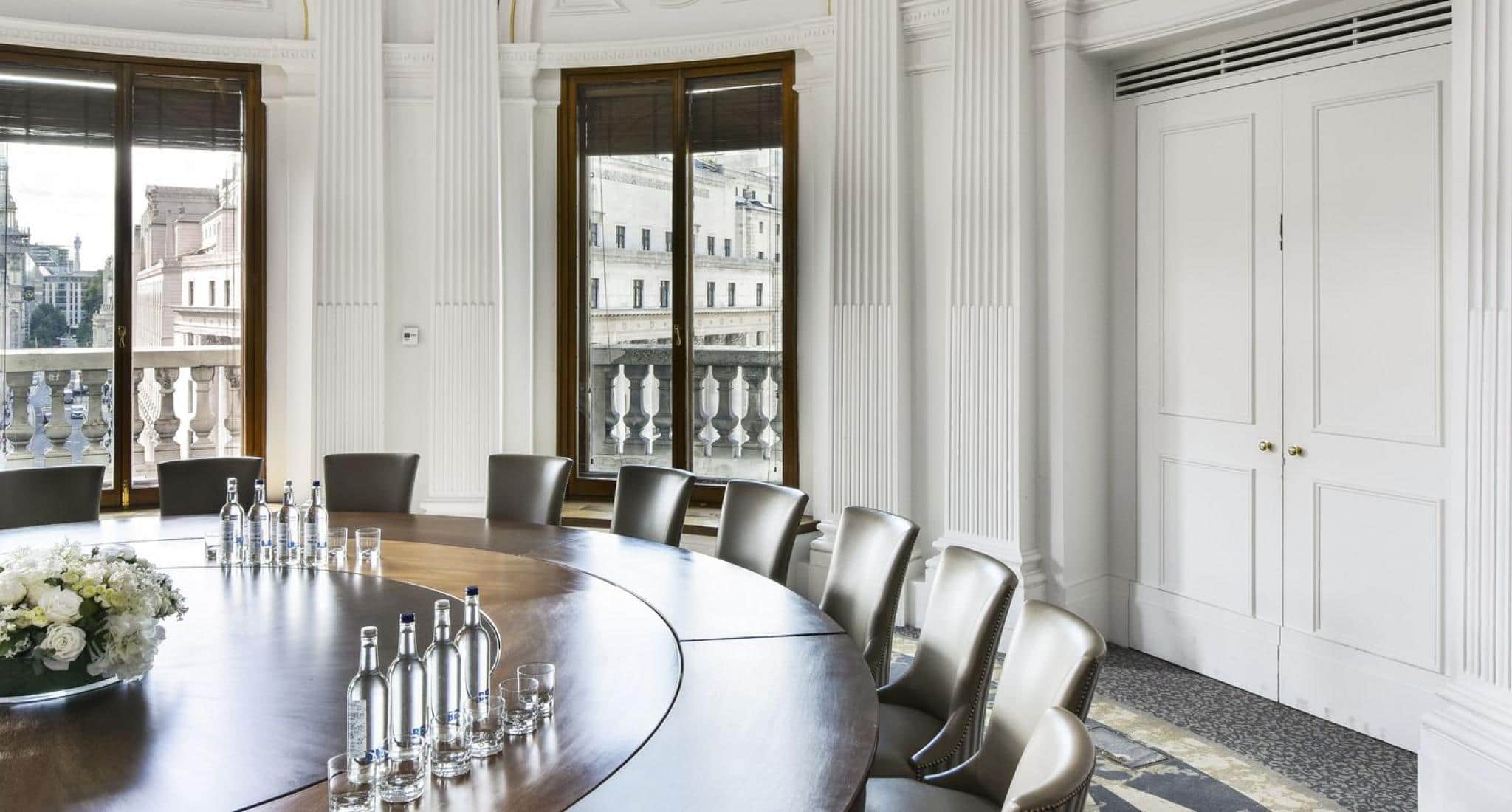 No.1 Cornhill, City of London EC3 - Prestige Offices | Luxury Office ...